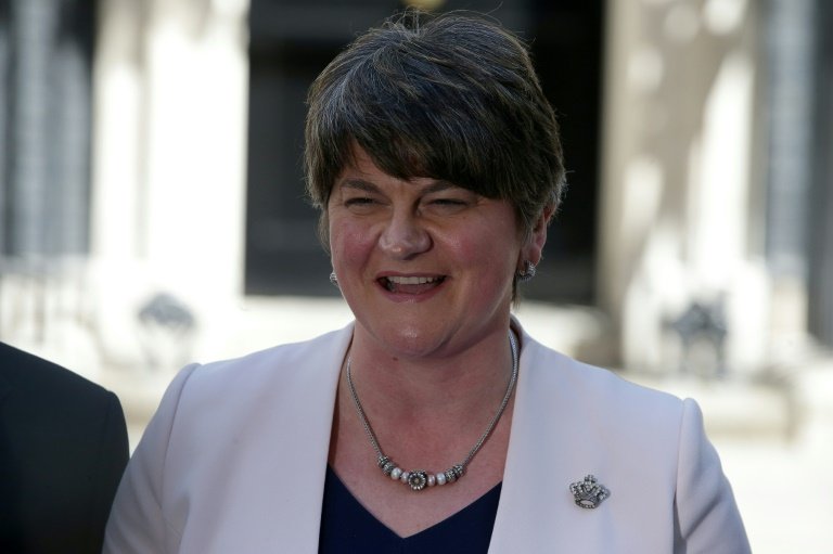 Arlene Foster: uma carreira política marcada pelo conflito na Irlanda ...
