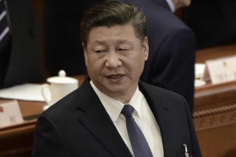 Presidente chinês Xi Jinping tem caminho livre para governar pelo resto ...