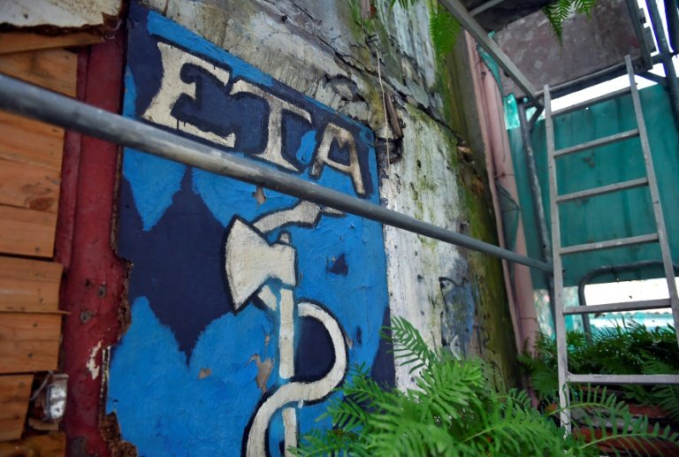 ETA anuncia ‘dissolução completa’ de todas as suas estruturas - ISTOÉ ...